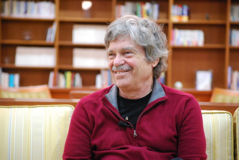 Dr. Alan Kay wins Honorary Degree from Northwestern Univ. | Kyoto Prize